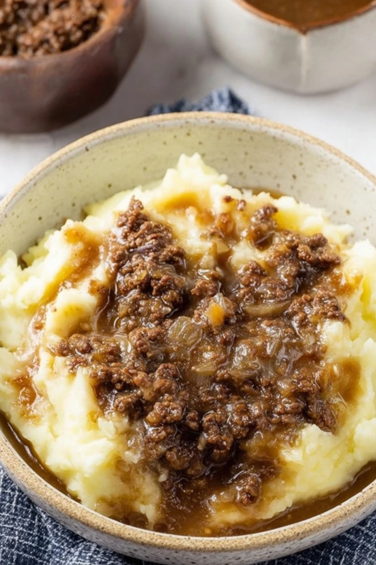 Kartoffelpuree Mit Fleisch Und Sosse