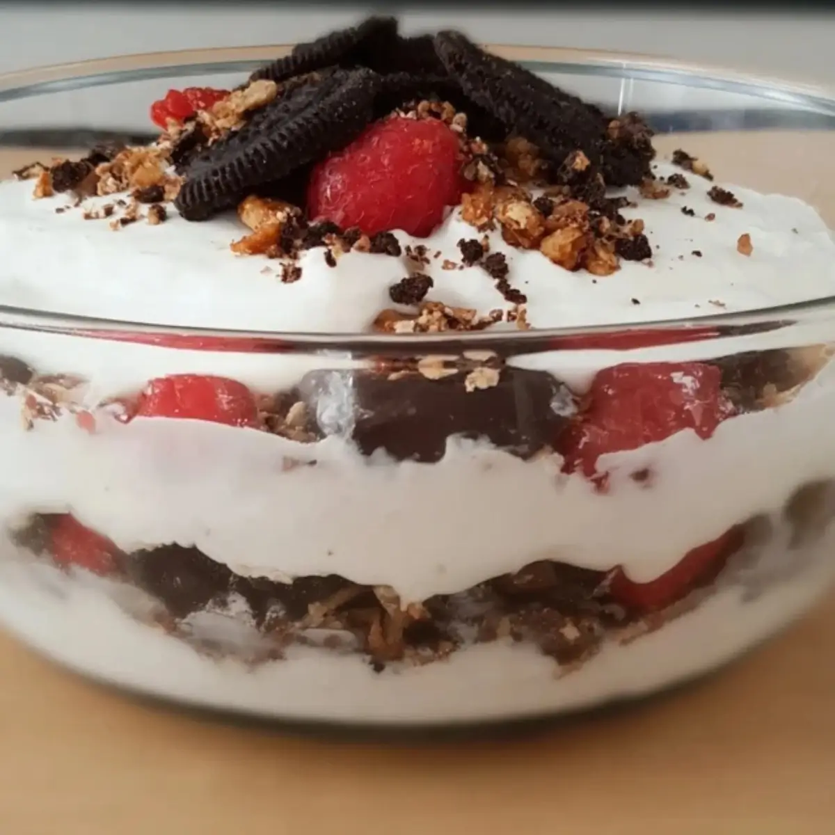 Oreo Himbeer Schichtdessert – Bestes Dessert - Muma’s Kitchen