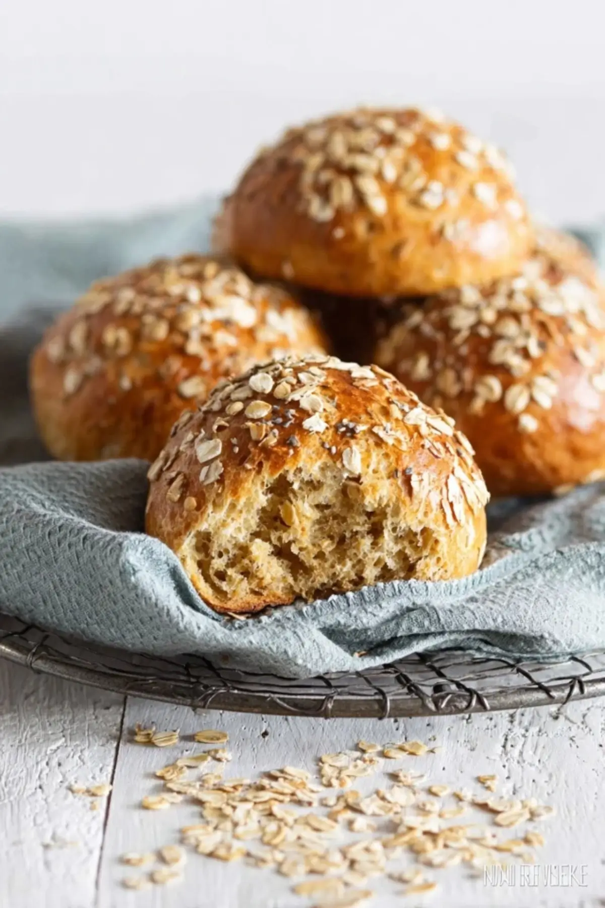 Haferflocken Brötchen ohne Hefe – Schnell, gesund & sättigend - Muma’s ...