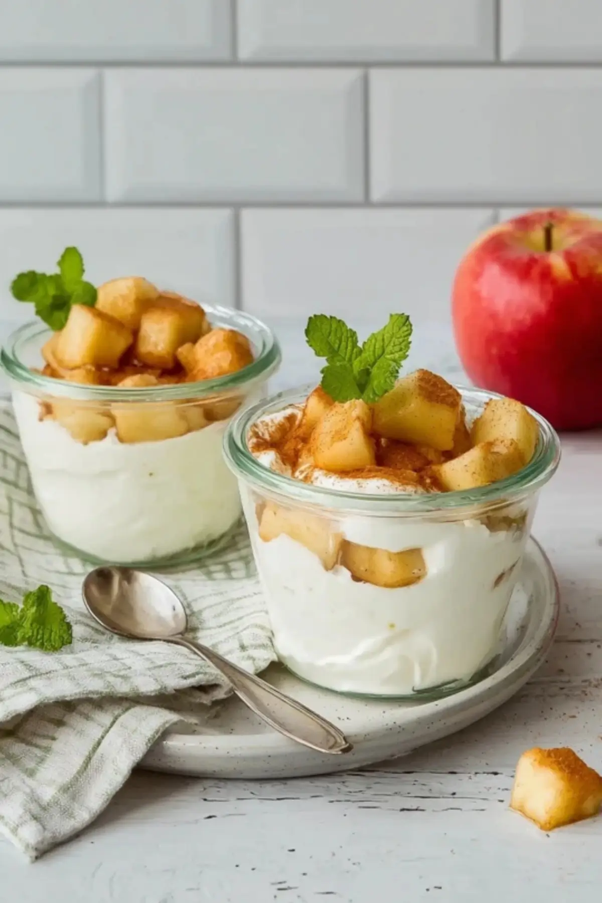 Apfel Quark Dessert – Cremig, Schnell und Unwiderstehlich - Muma’s Kitchen